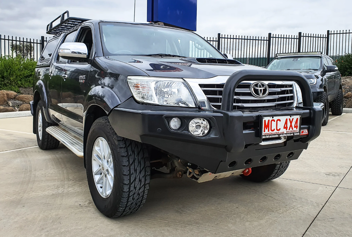 MCC 4X4 Hilux KUN26R 2012-2015 707-01 Falcon Bull Bar Single Black Loo ...